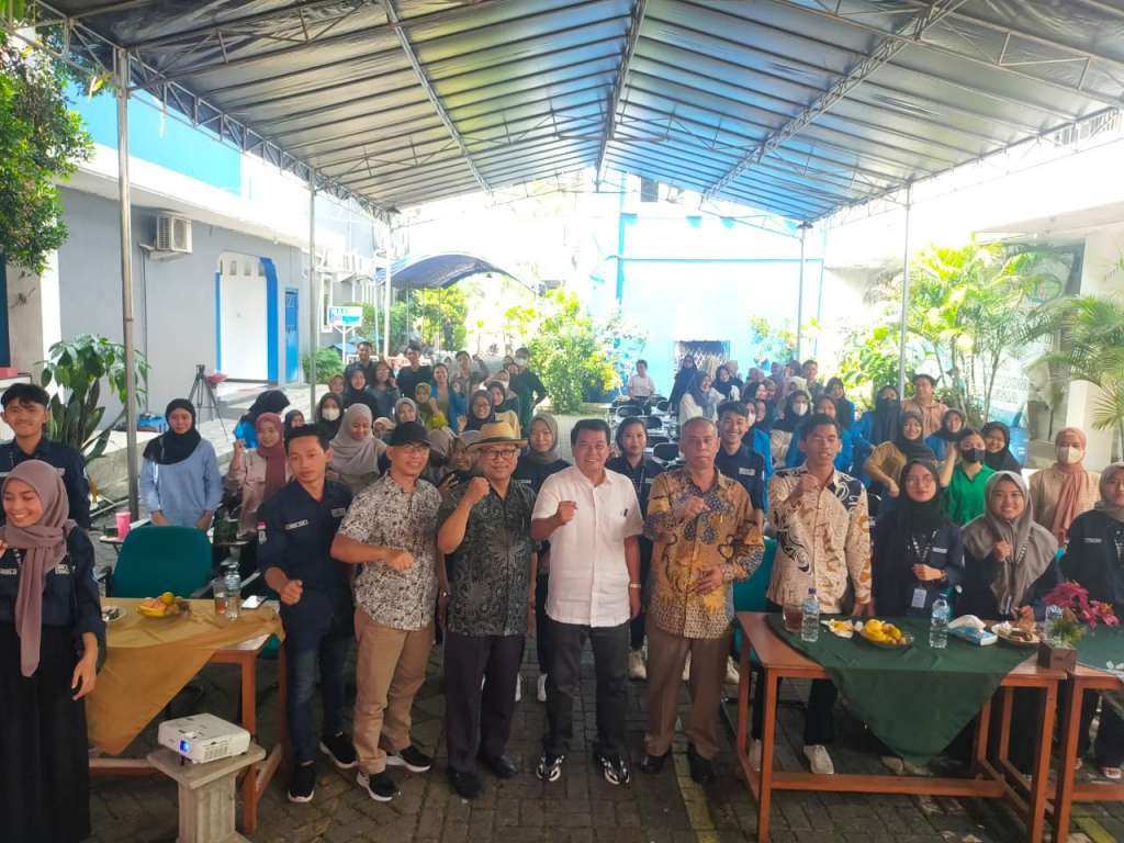 Badan Eksekutif Mahasiswa (BEM) STIE Putra Perdana Indonesia Gelar Seminar Ekonomi Kreatif ...